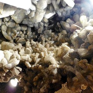 Crystal Cave Put-in-Bay | See The World's Largest Geode